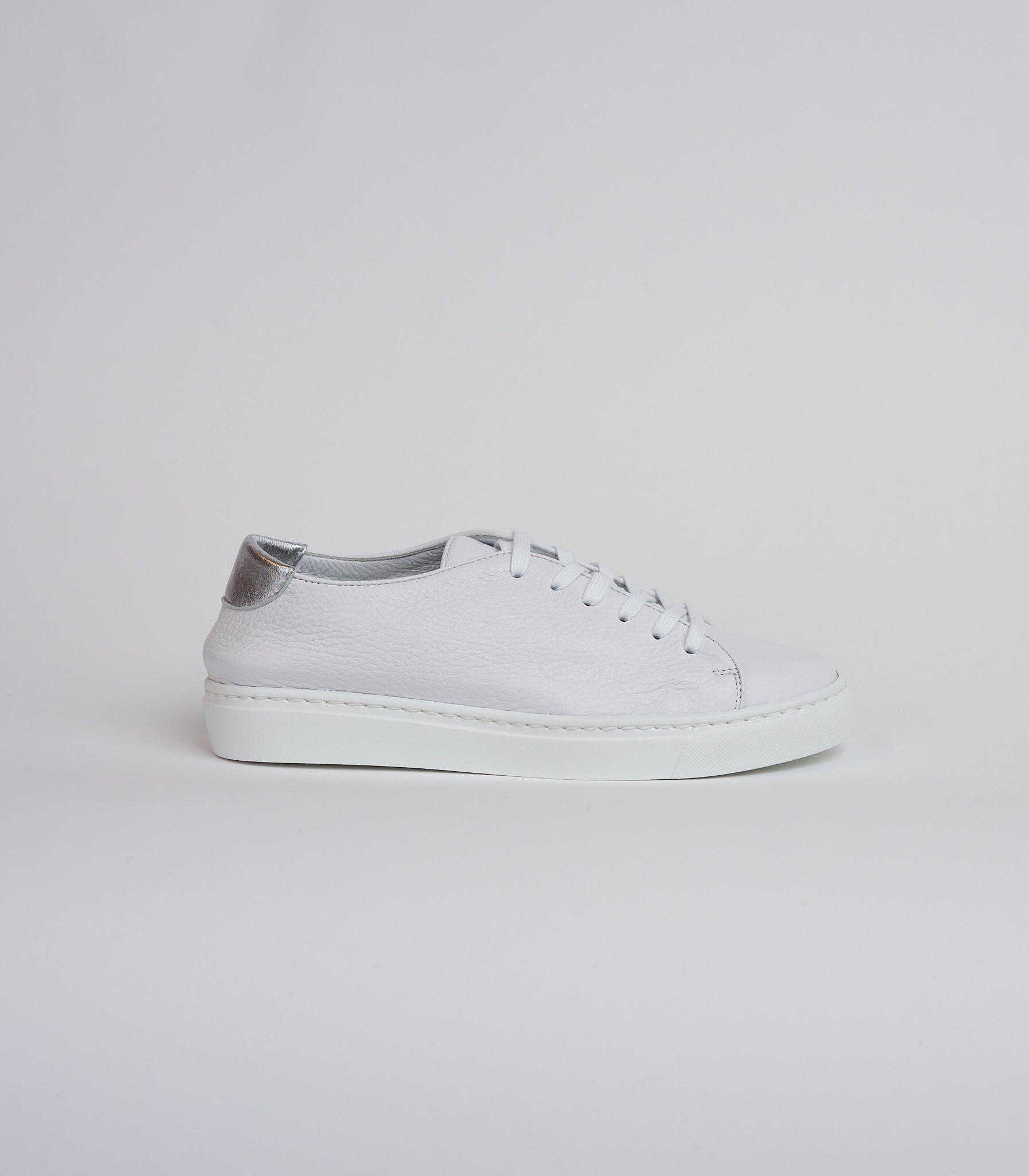 The Milana Cervo Bianco – CLORINDA ANTINORI